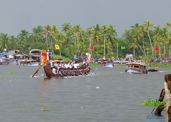 Famous Boat races in Kerala - Alleppey Houseboat Club 1