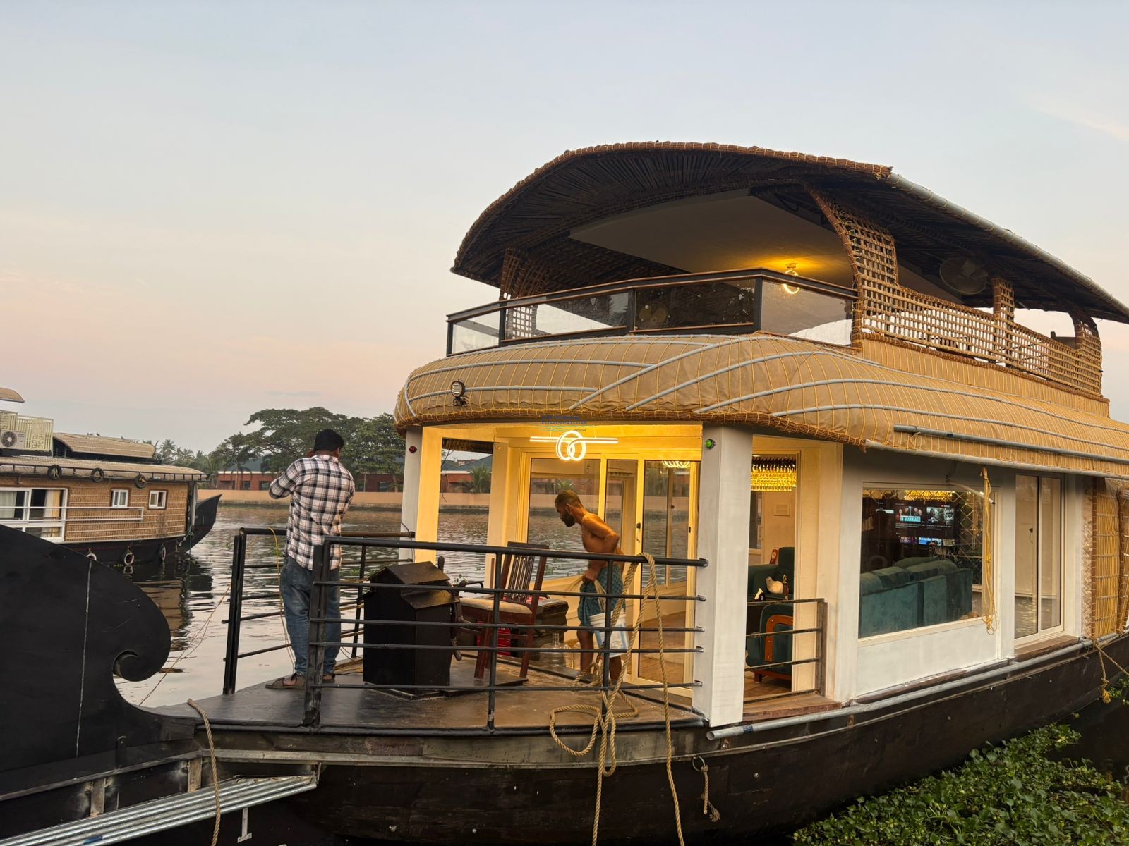 3 Bedroom Premium AC Houseboat - Alleppey Houseboat Club