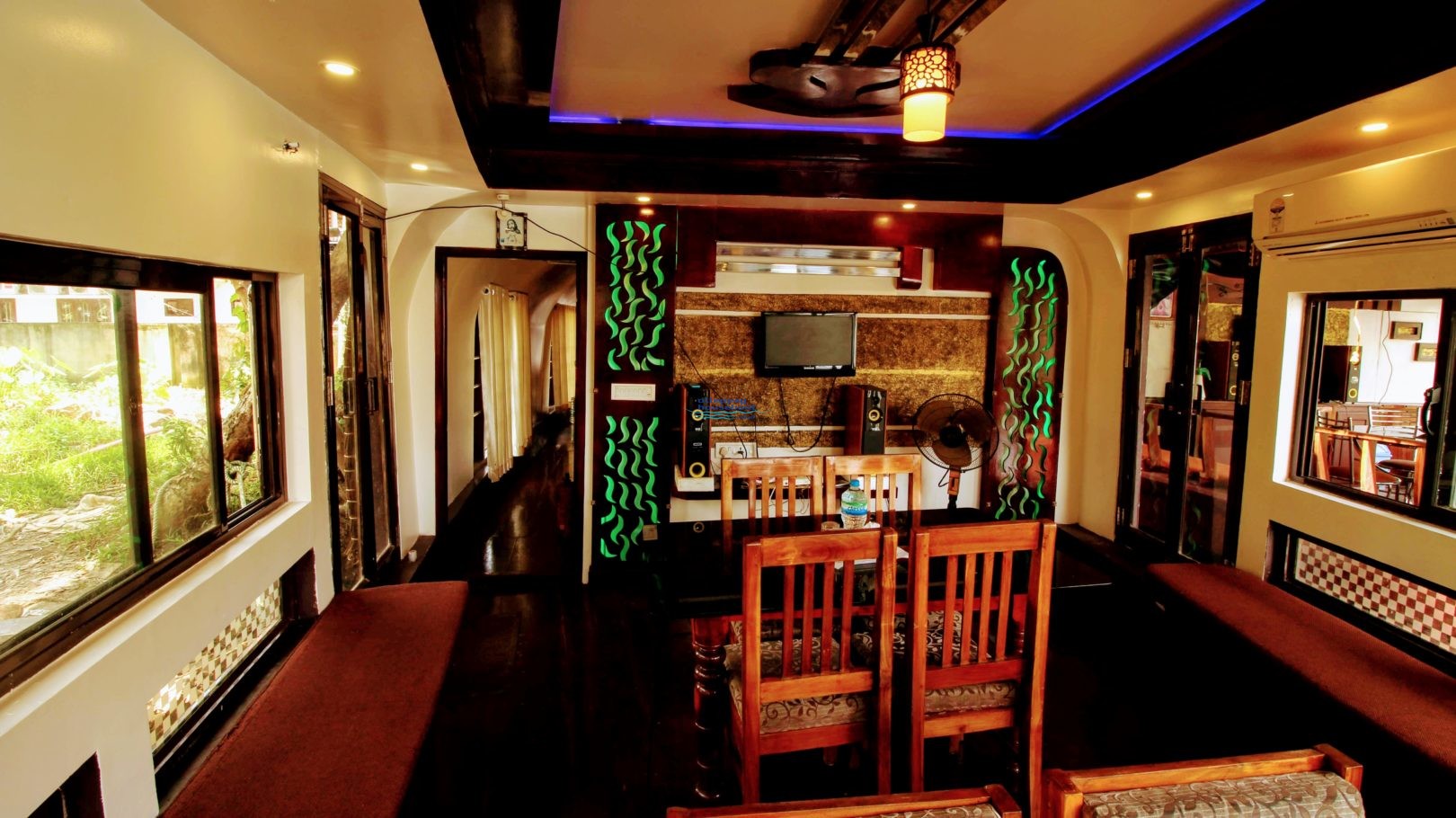 2 Bedroom Delux Houseboat - Alleppey Houseboat Club