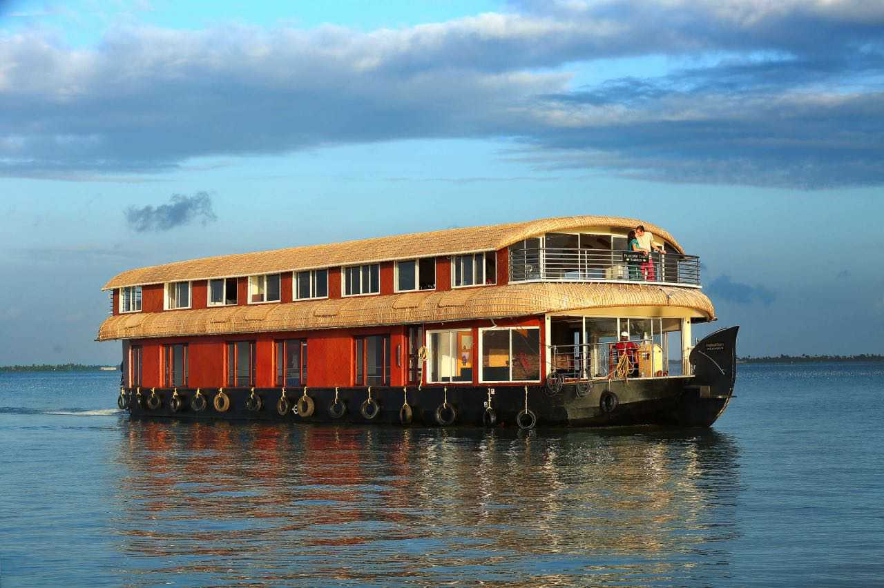1 Bedroom Shared Houseboat - Alleppey Houseboat Club