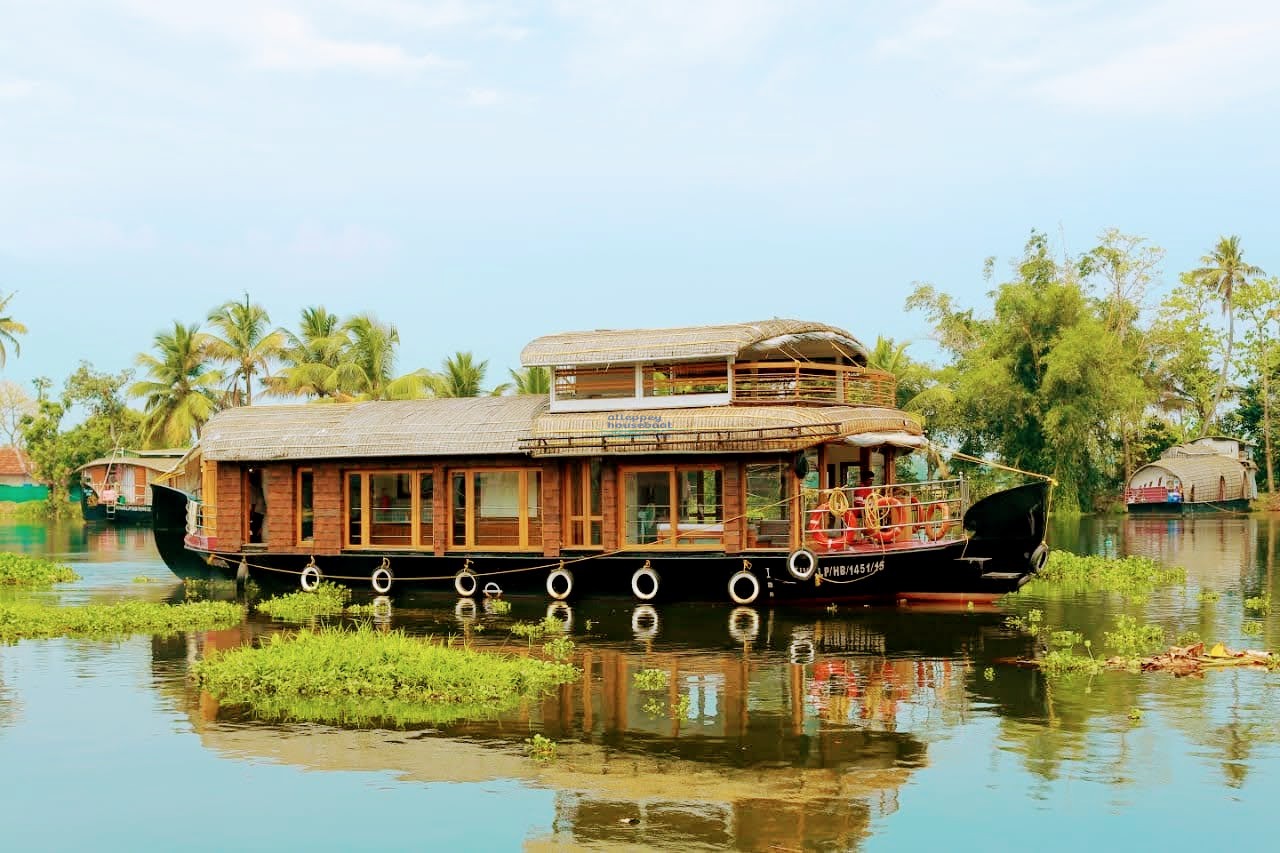 Kerala Backwaters Houseboat Taj Nature Beauty, Backwater Of Kerala